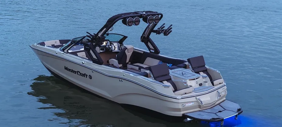 2022 Mastercraft X24 – TheBoatDB
